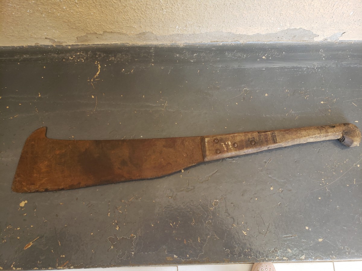 Mulher acerta golpe de podão no pescoço de homem que chamou o marido ...